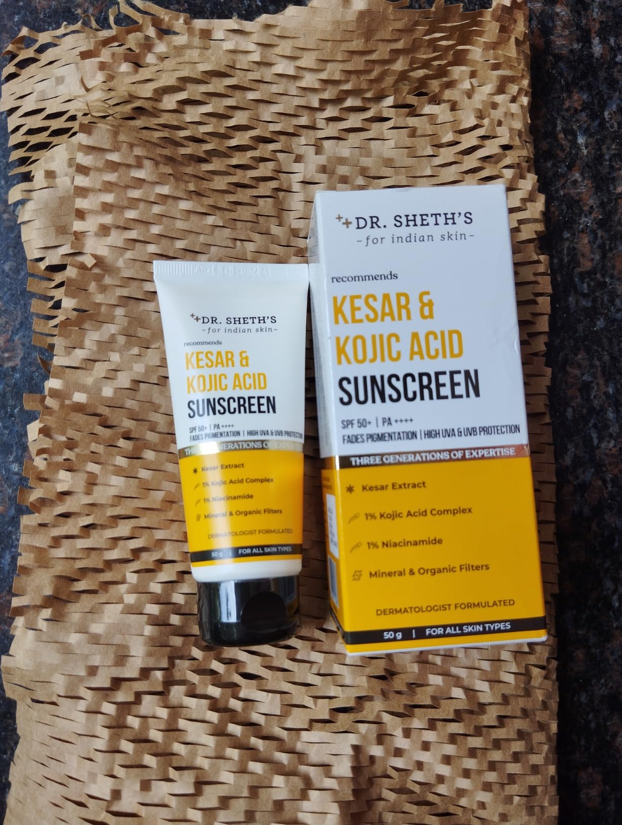 Buy Dr. Sheth's Kesar & Kojic Acid Sunscreen | SPF 50+ PA ...