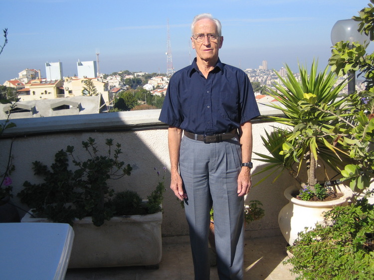 Amazon.com: Andrew Sanders: books, biography, latest update