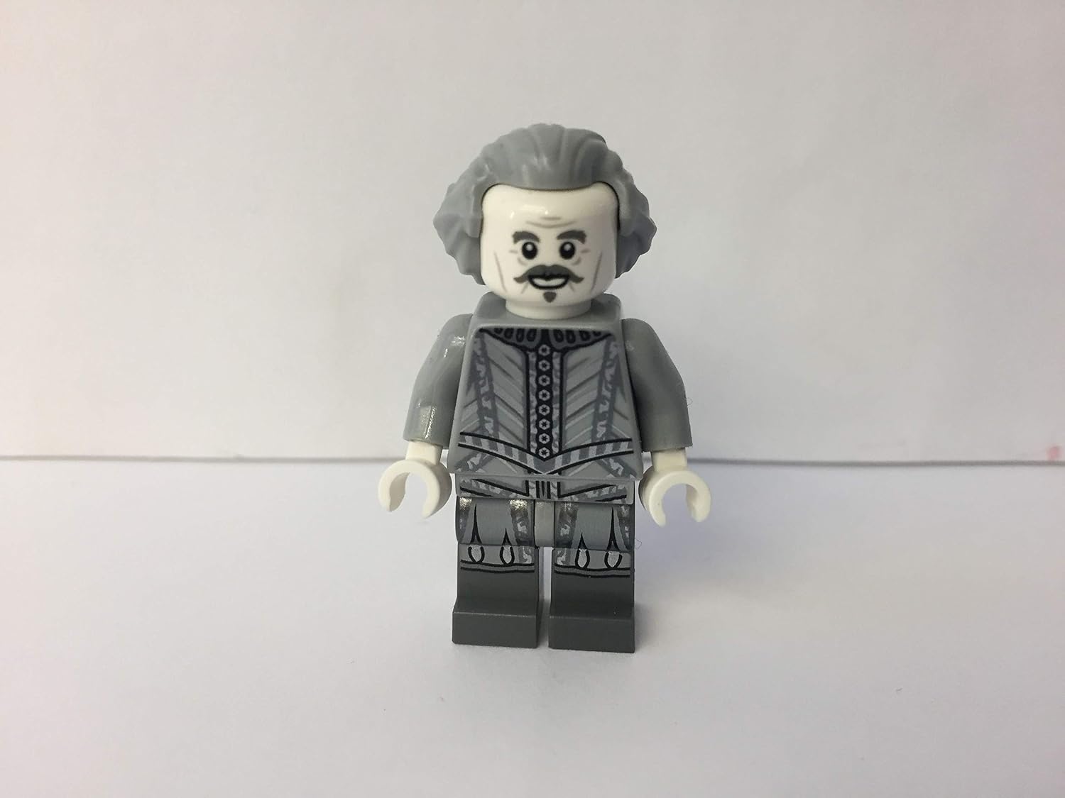 LEGO Figur Nearly Headless Nick -Harry Potter- (aus 75954): Amazon.de ...