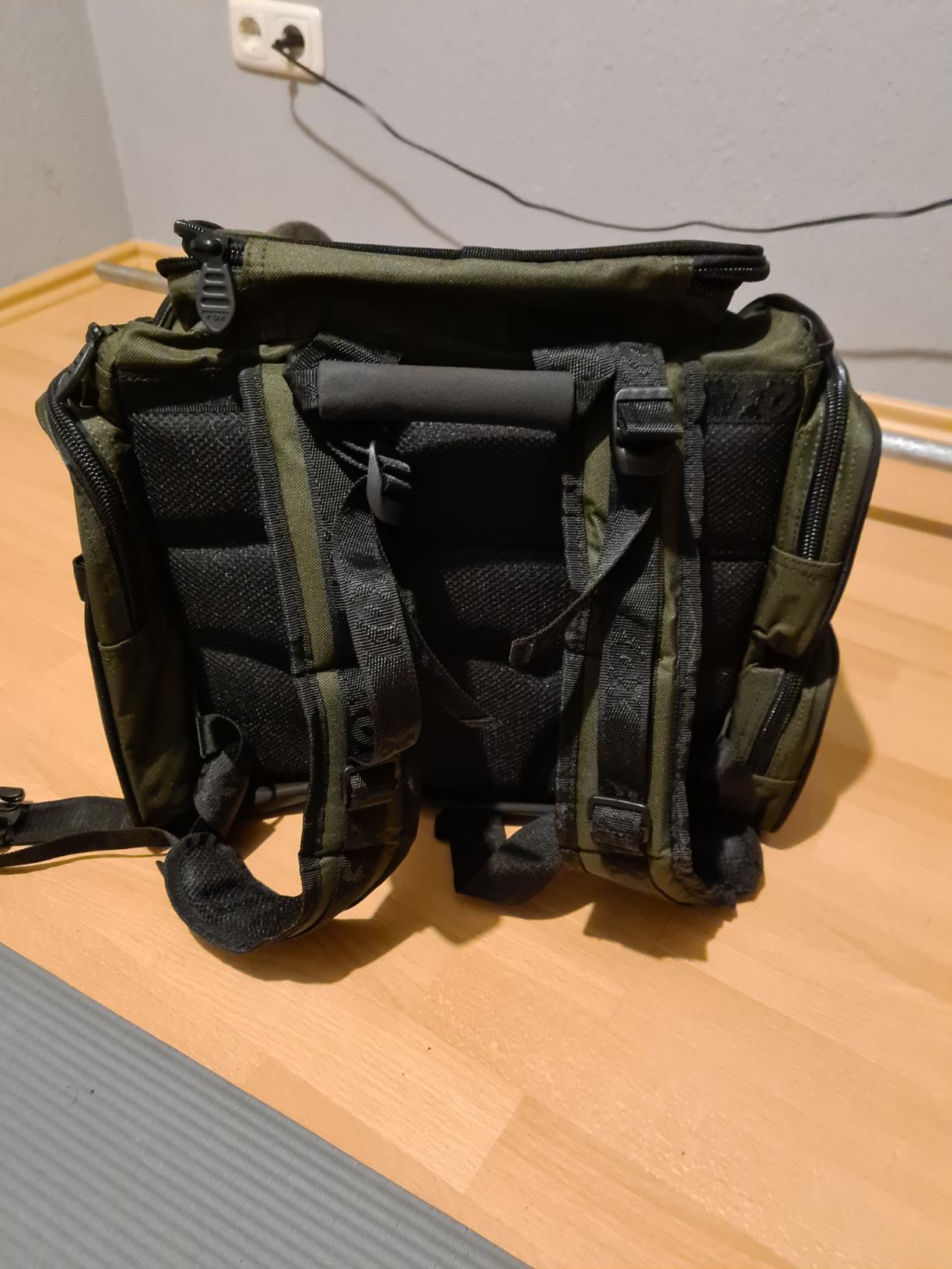 Fox R-Series Rucksack 60x38x44cm - Angelrucksack für Angelzubehör ...