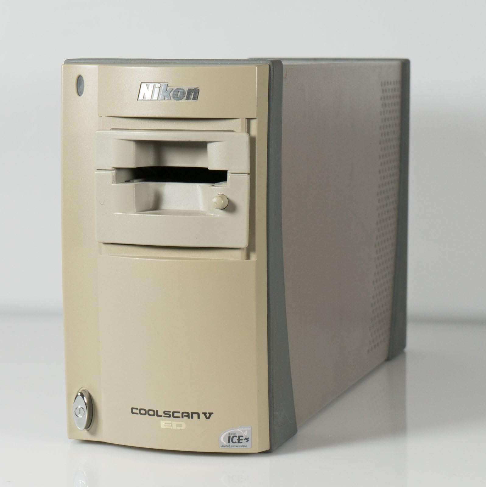 Nikon COOLSCAN V ED: Amazon.de: Computer & Zubehör