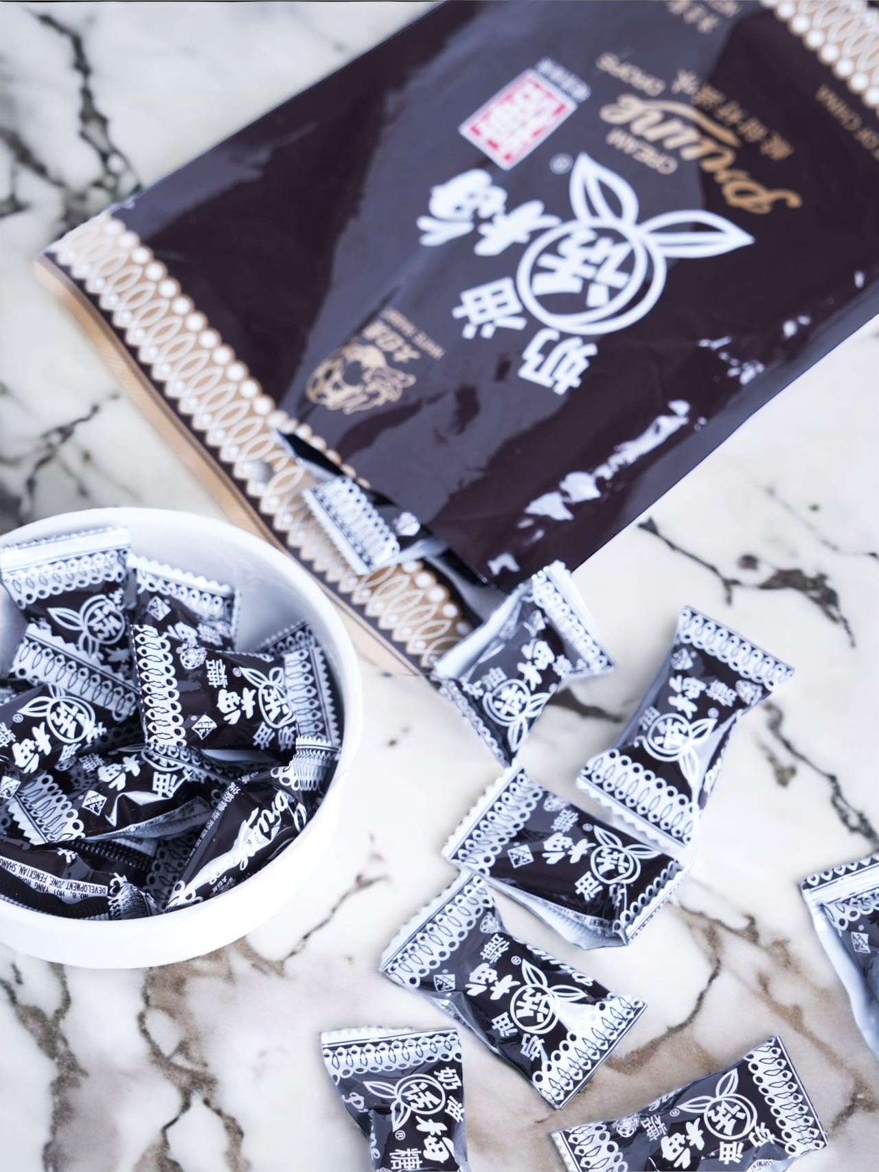 Amazon | 大白兎 クリームプルーンキャンディー（干し梅味）128g White Rabbit Prune Drops（ホワイトラビット ...