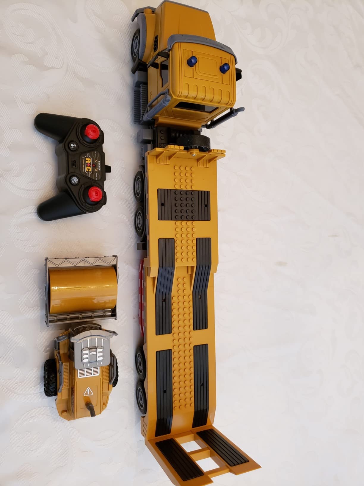 $10/mo - Finance Remote Control Semi Truck Toy For Kids - 1:24 RC Semi ...