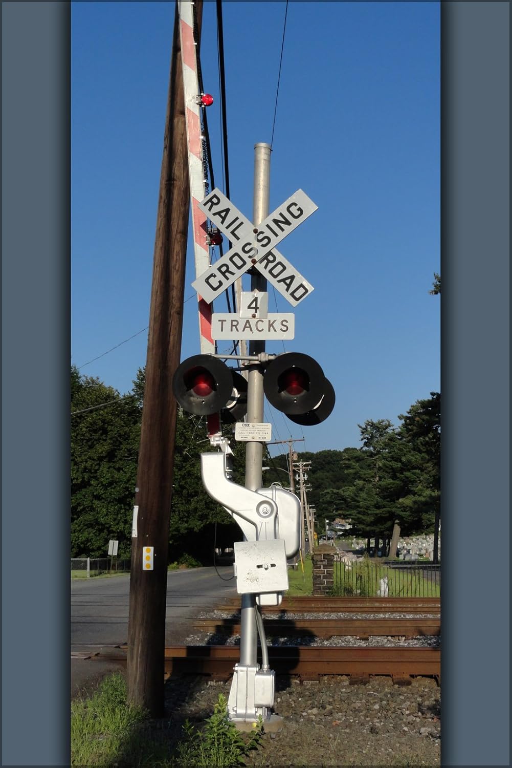 Amazon.com: History Galore 24"x36" Gallery Poster, Grade crossing ...