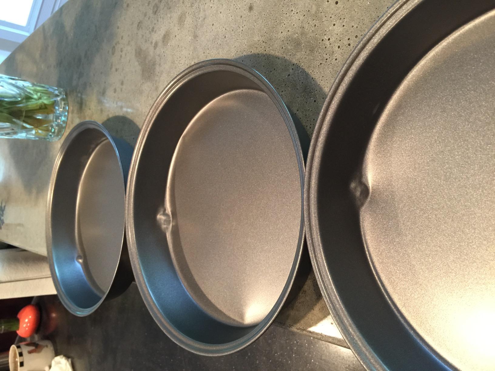 Amazon.com: Mainstays 9 Inch Round Cake Pan, 3 Pack: Home & Kitchen