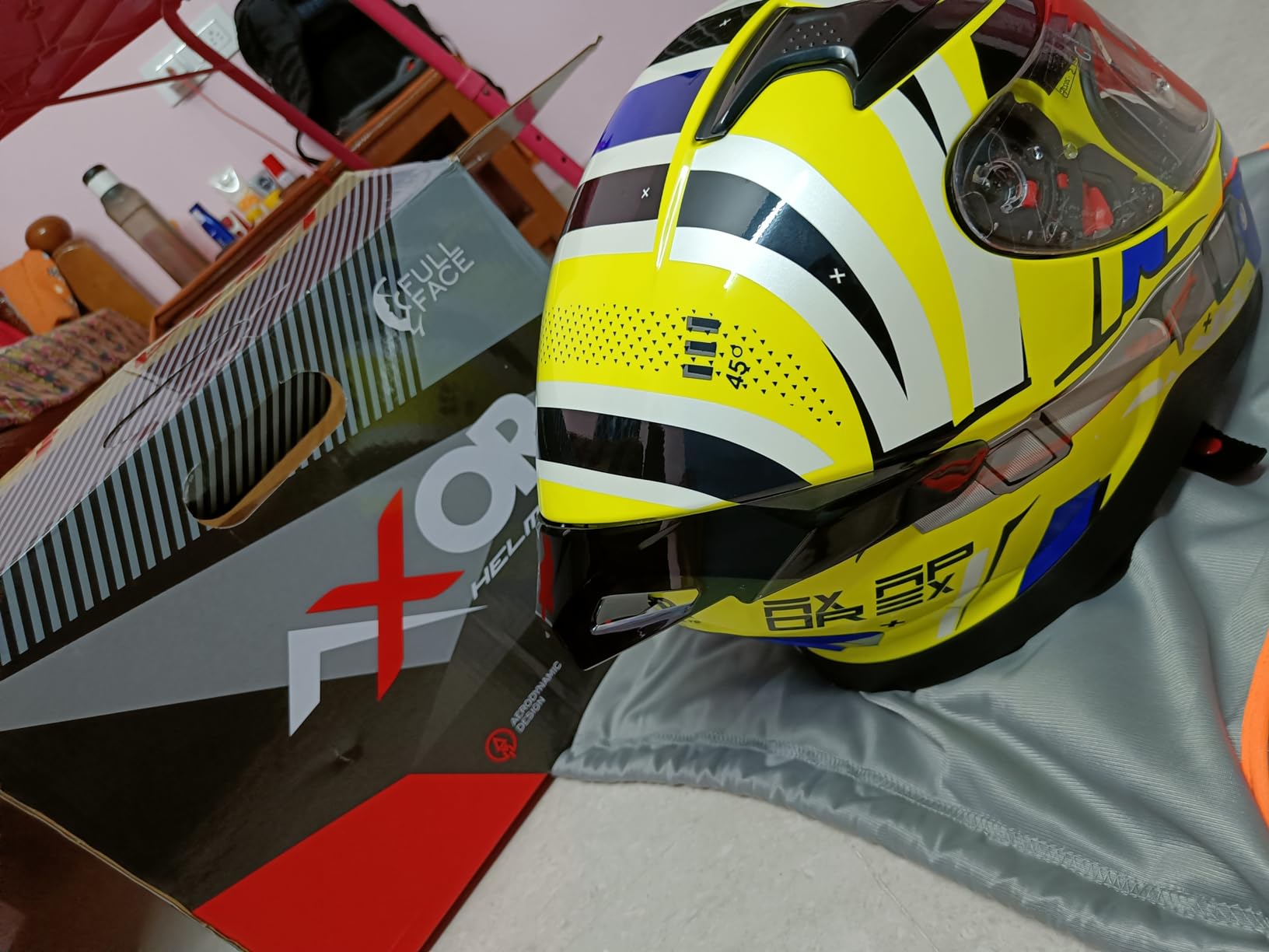 Axor Helmets Apex Hex-2 Helmet (Neon Yellow Blue, Large) : Amazon.in ...