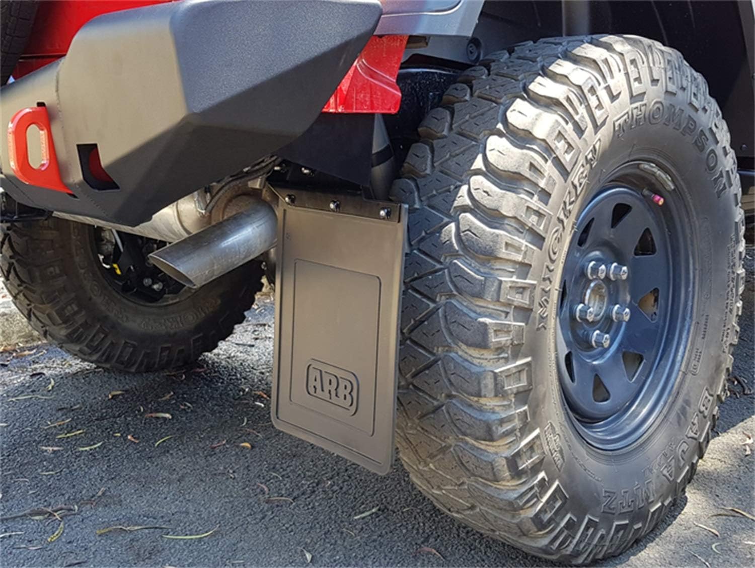 Amazon.co.jp: ARB 5750380 マッドフラップ取り付けキット MUDフラップ : 車＆バイク