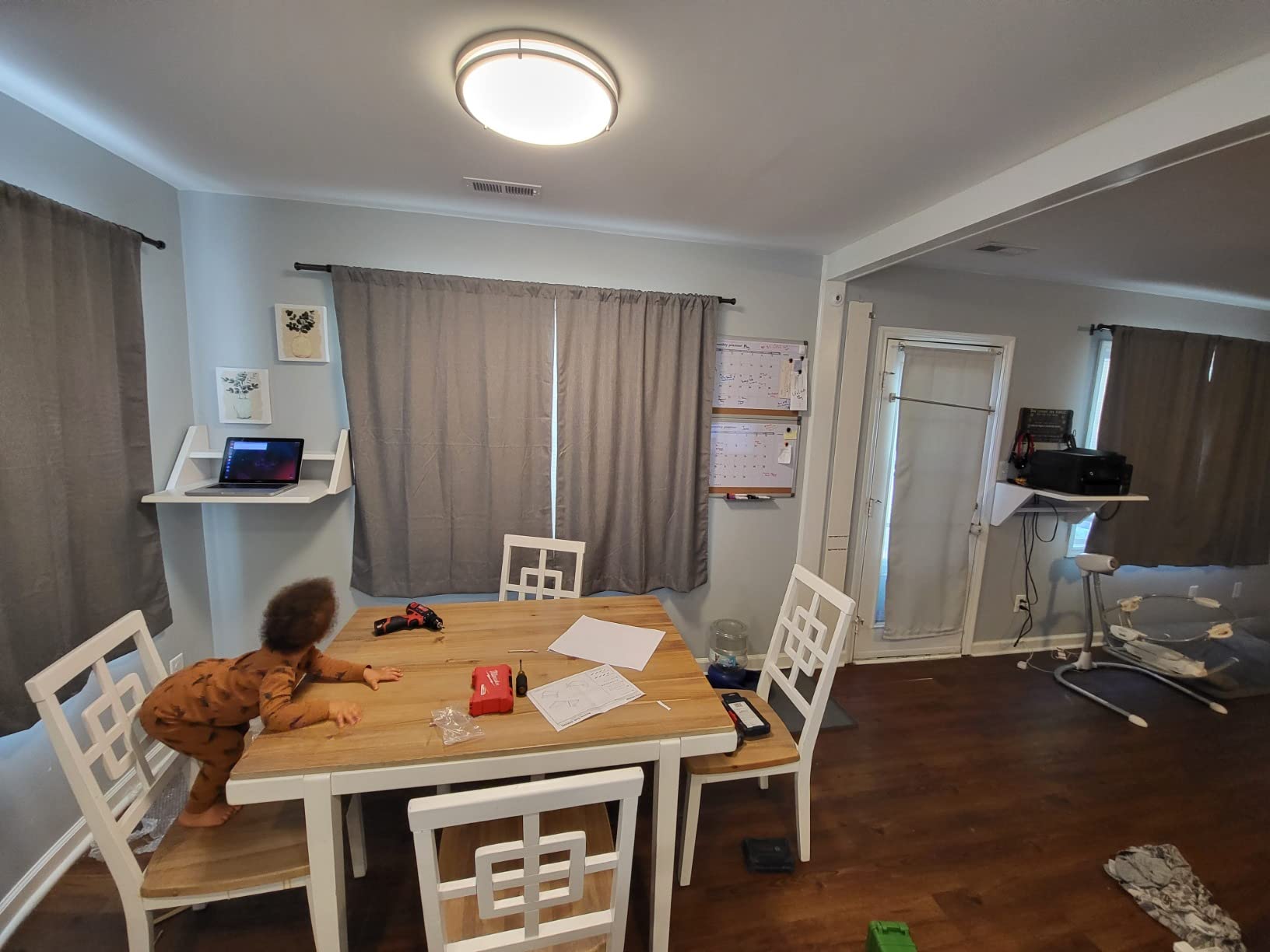 $27/mo - Finance Fytz Design Reversible Wall Desk, White Floating Desk ...