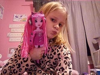 Amazon.com: Rainbow High Shadow High Pinkie - Pink Fashion Doll ...