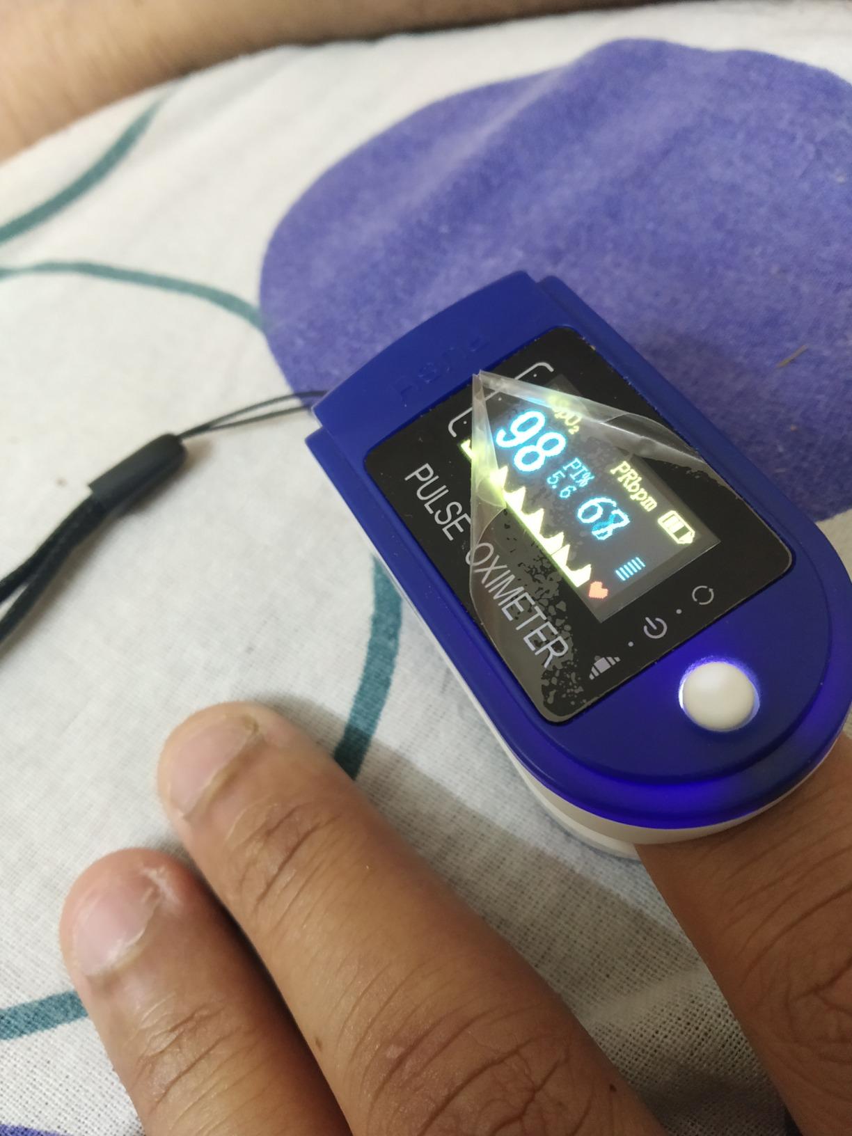 Lumino Cielo Health Fingertip Pulse Oximeter to monitor blood oxygen ...