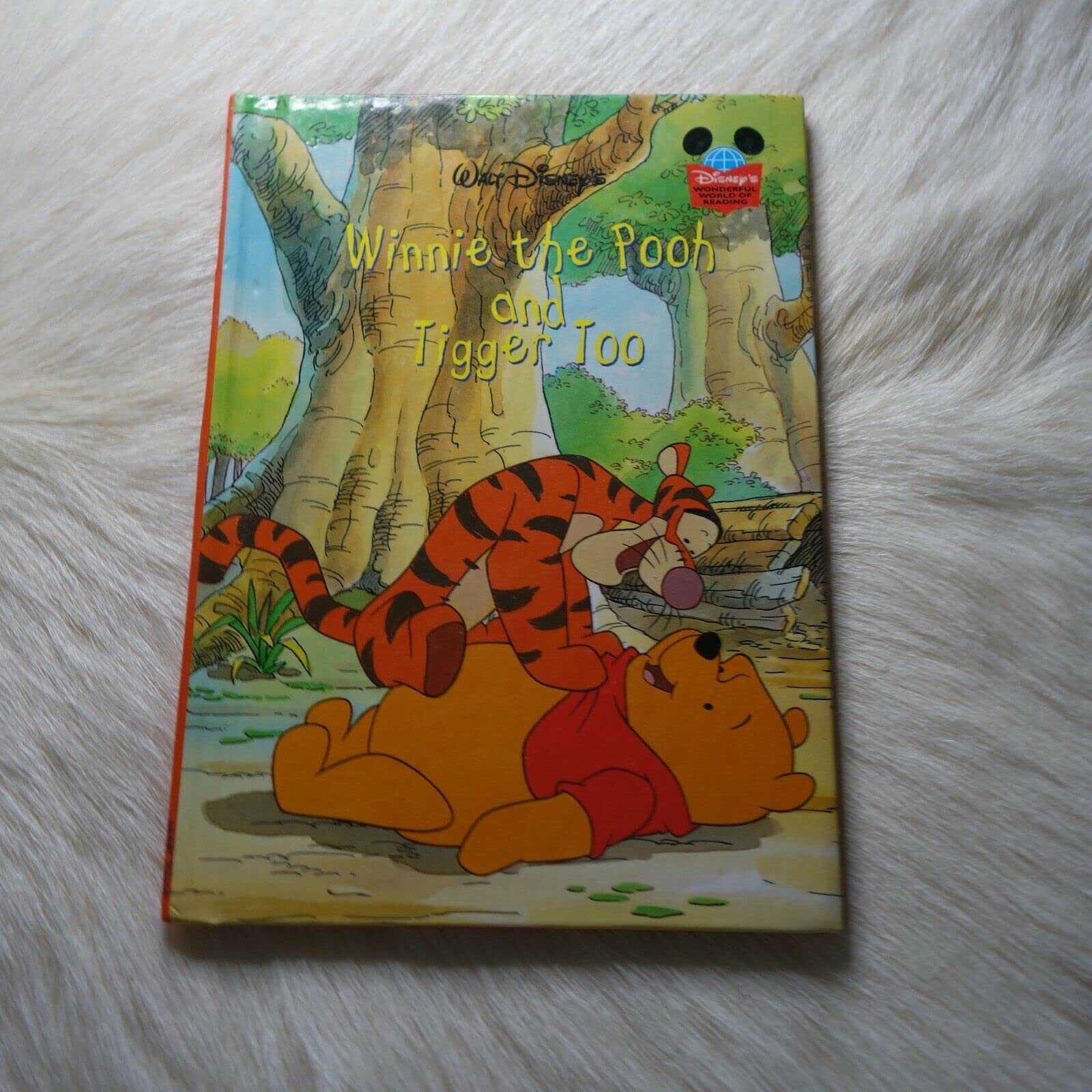 Winnie the Pooh and Tigger Too (Disney's Wonderful World of Reading): A ...
