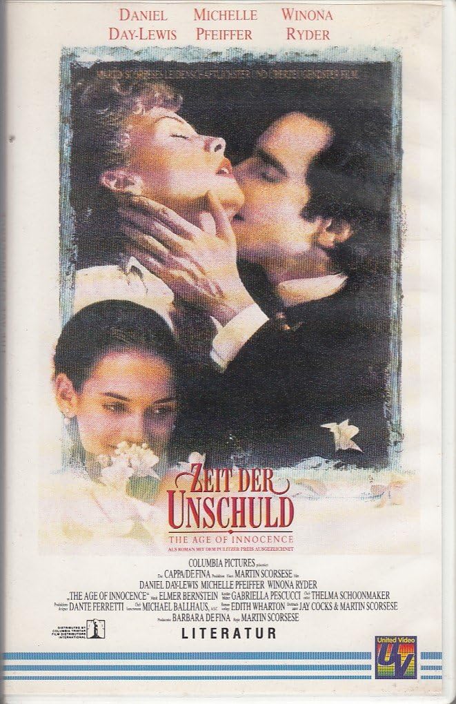 Amazon.com: The Age of Innocence [VHS] : Daniel Day-Lewis, Michelle ...