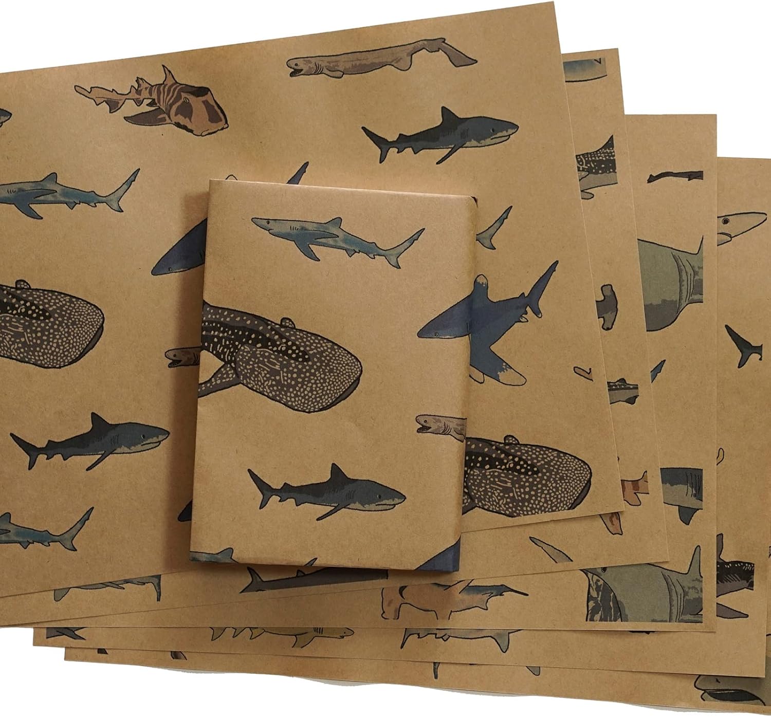 Amazon | puikko 紙製ブックカバー サメ（カラー）（5枚セット） (クラフト紙) | ブックカバー | 文房具・オフィス用品