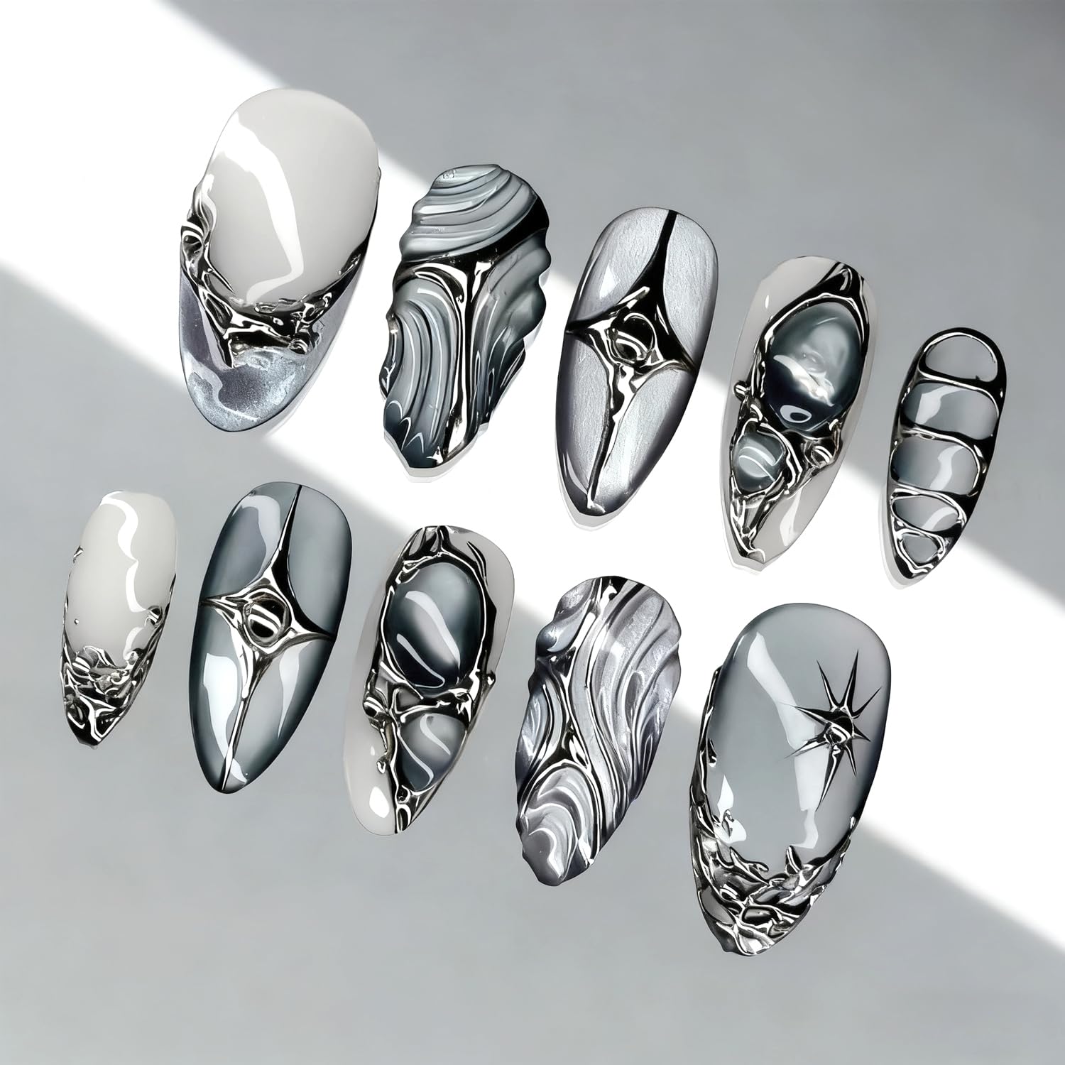 Amazon.com: 30Pcs Silver French Tip Press on Nails Medium Almond Fake ...