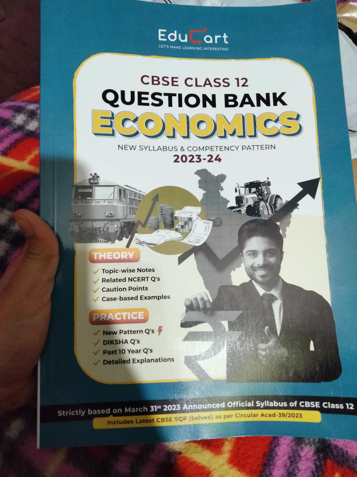 Educart CBSE ECONOMICS Chapterwise Question Bank Class 12 (with Solved ...