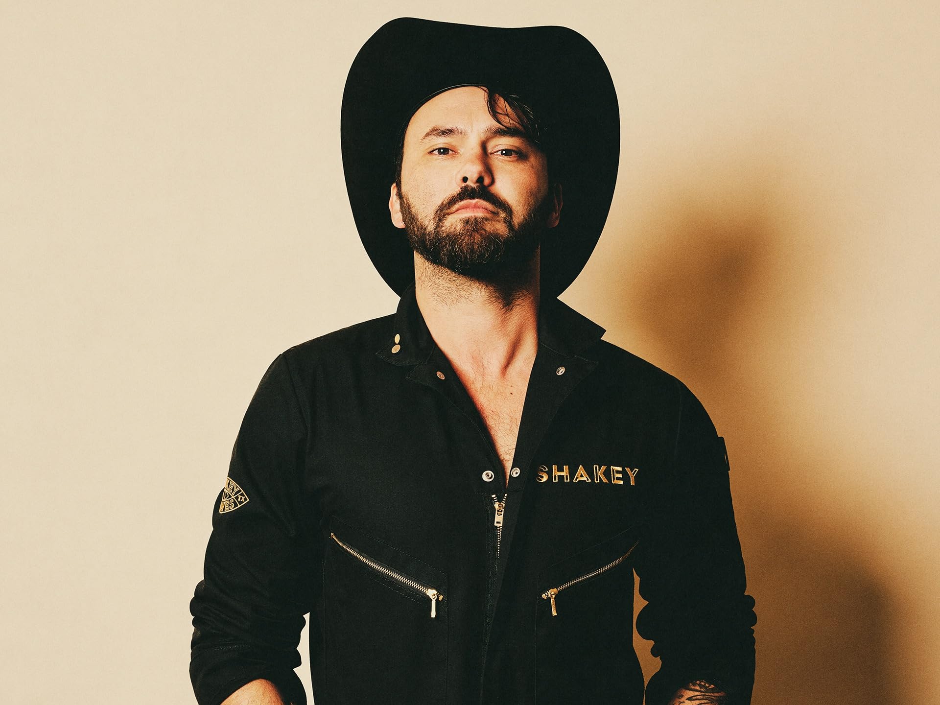 Good Police song by Shakey Graves from Shakey Graves And The Horse He ...