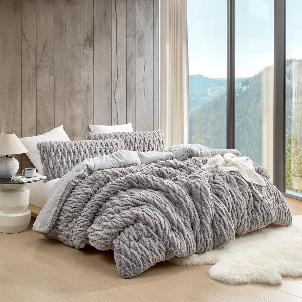 Amazon.com: Wrinkle Rolls Chunky Bunny - Coma Inducer® Oversized Queen ...