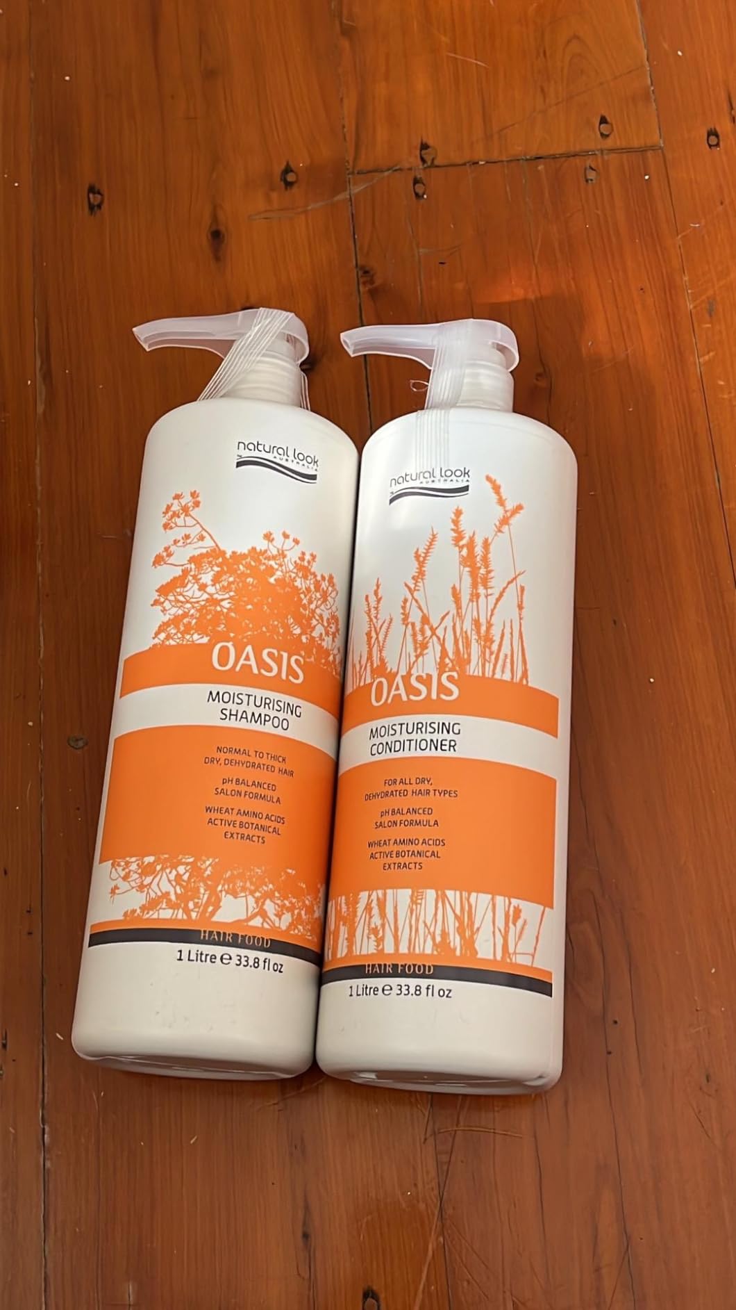 Natural Look Oasis Moisturising Shampoo & Conditioner 1L : Amazon.com ...
