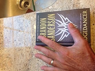 Edgedancer: From The Stormlight Archive: Sanderson, Brandon ...