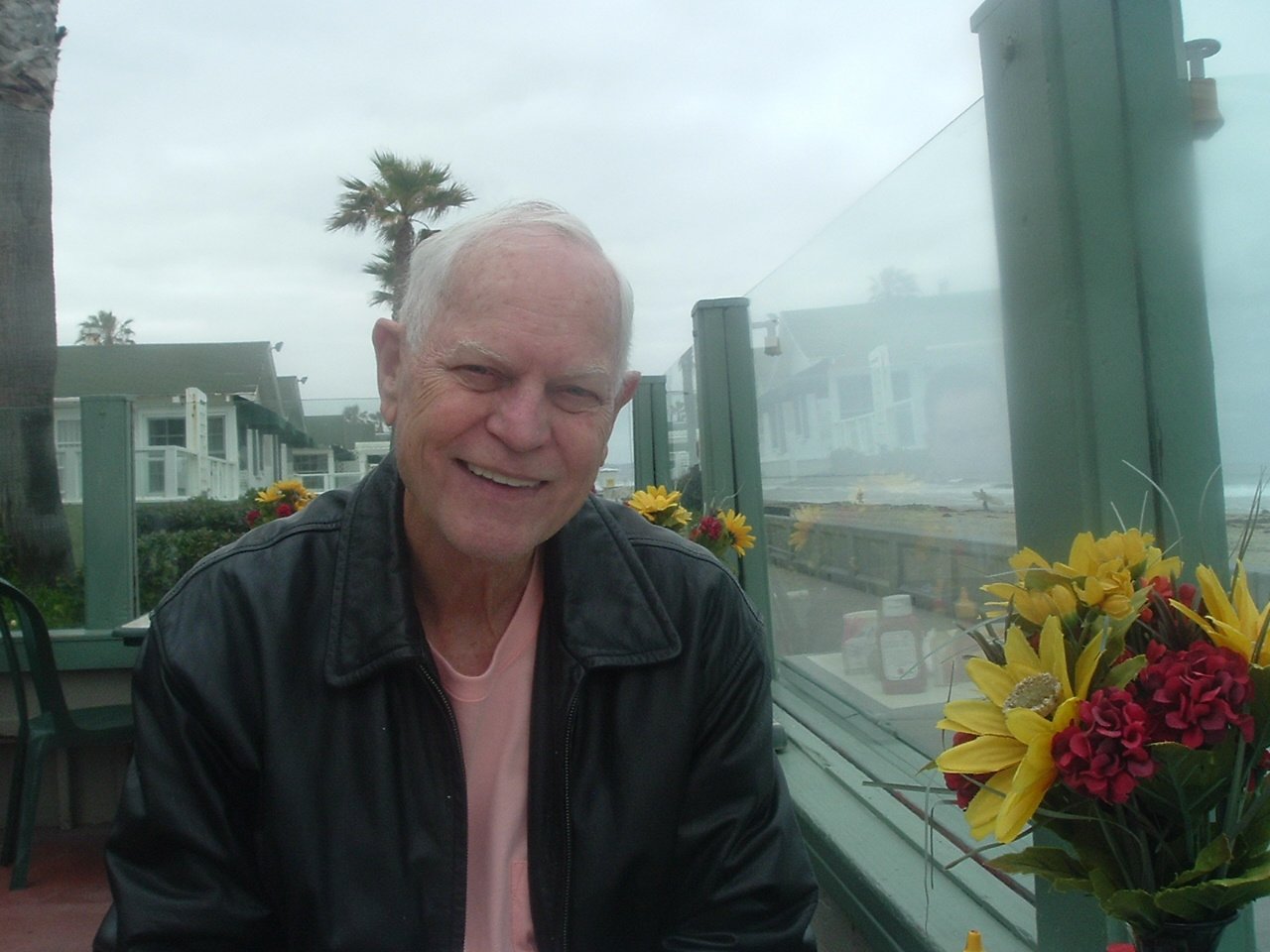 Amazon.com: Barney Vinson: books, biography, latest update