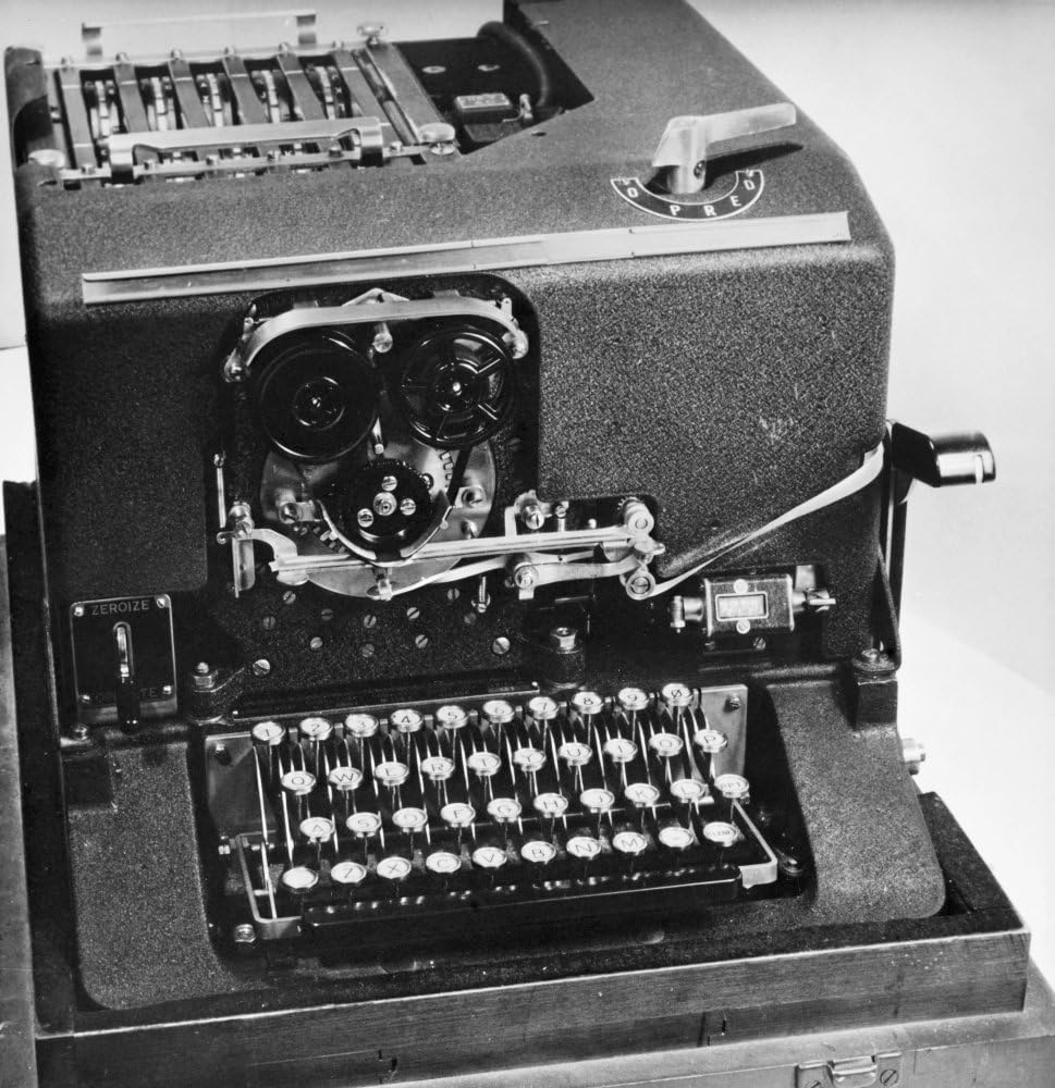 Amazon.co.jp: 暗号化 Sigaba Nthe Cipher Machine Sigaba 1930年代後半に開発され、第二次世界 ...