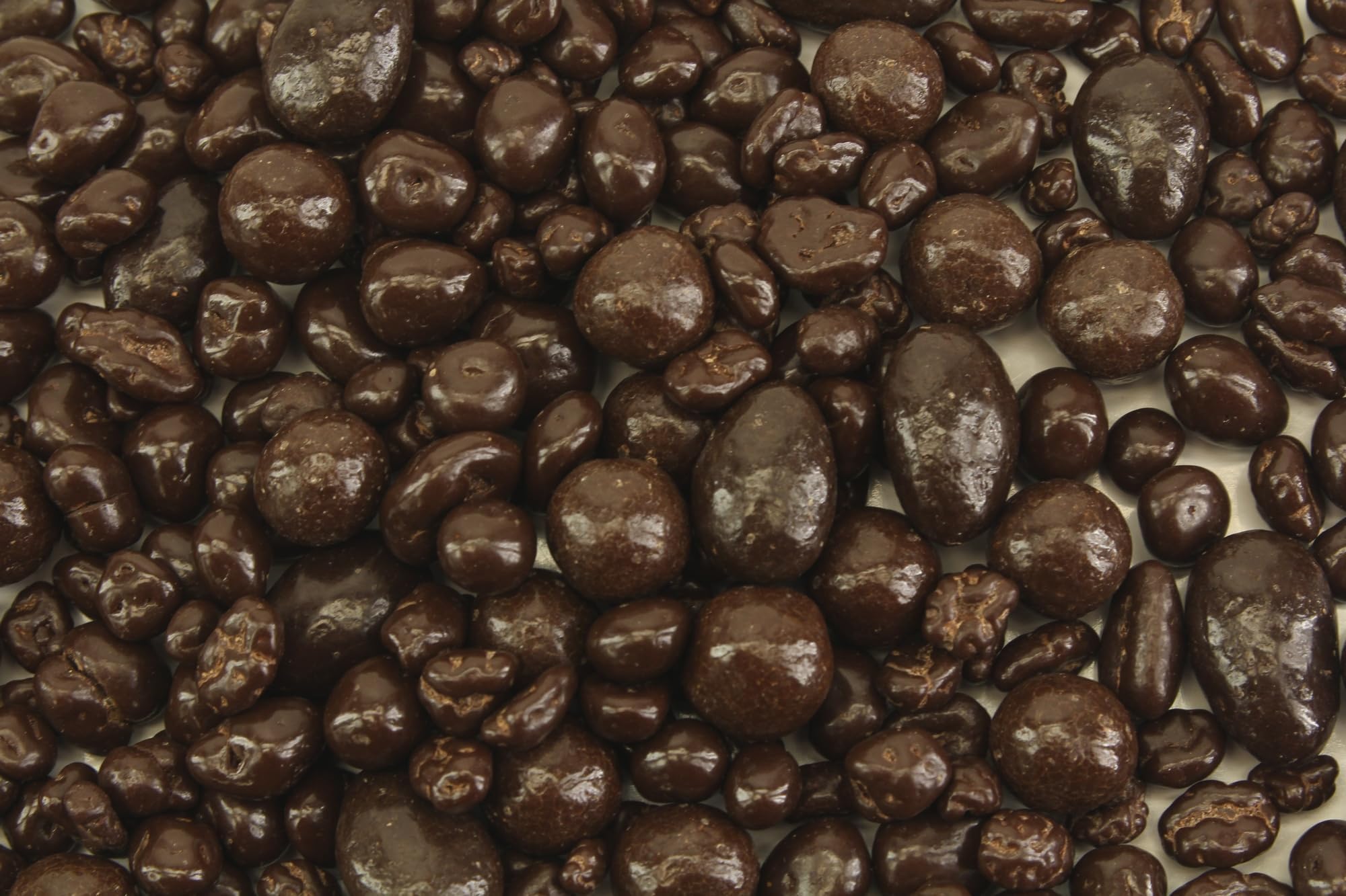 Amazon.com : Planet Sweets Dark Chocolate Bridge Mix - 1.5 Pounds ...