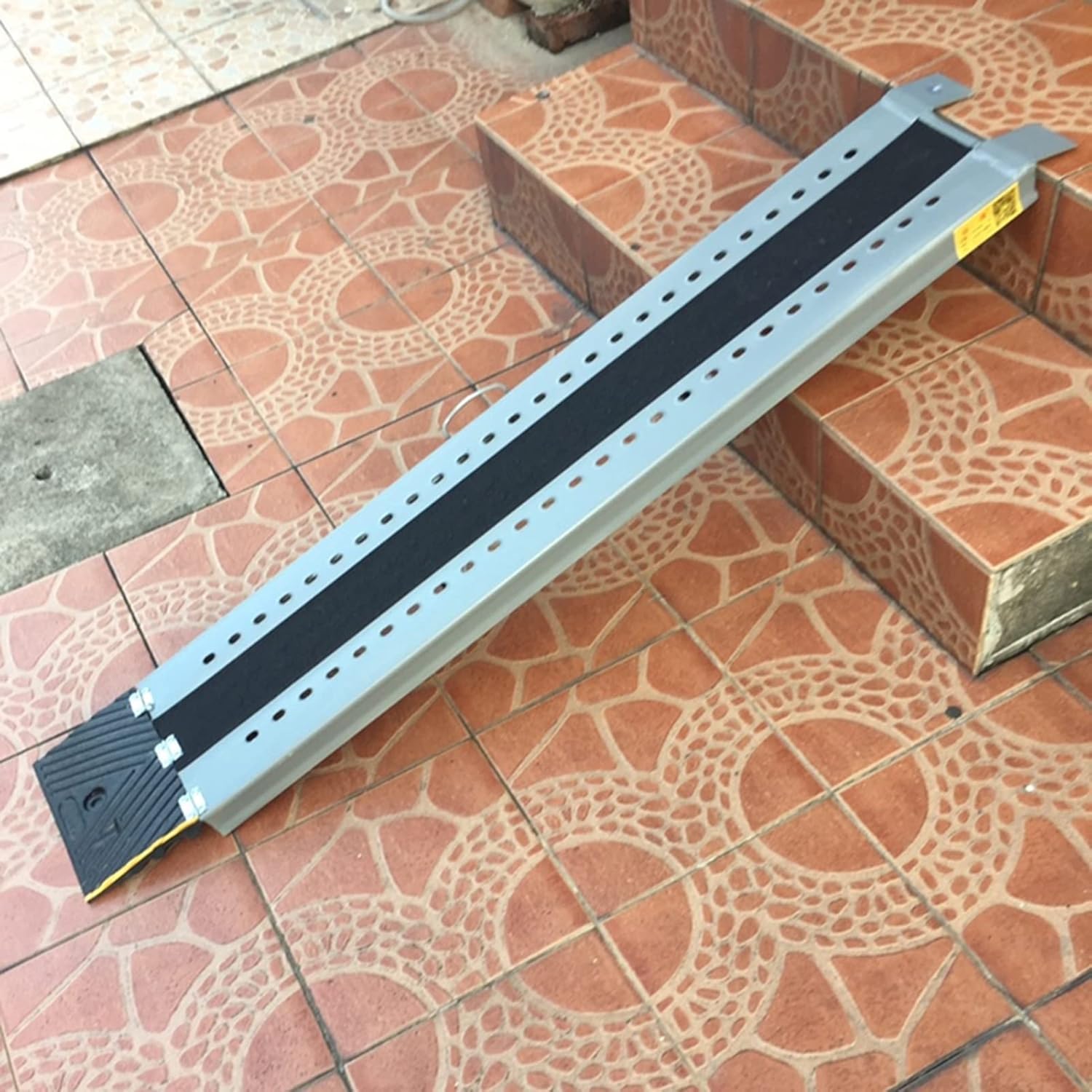 Amazon.com - BESNUT Step Ramps for Motorcycles/wheelchairs/Electric ...