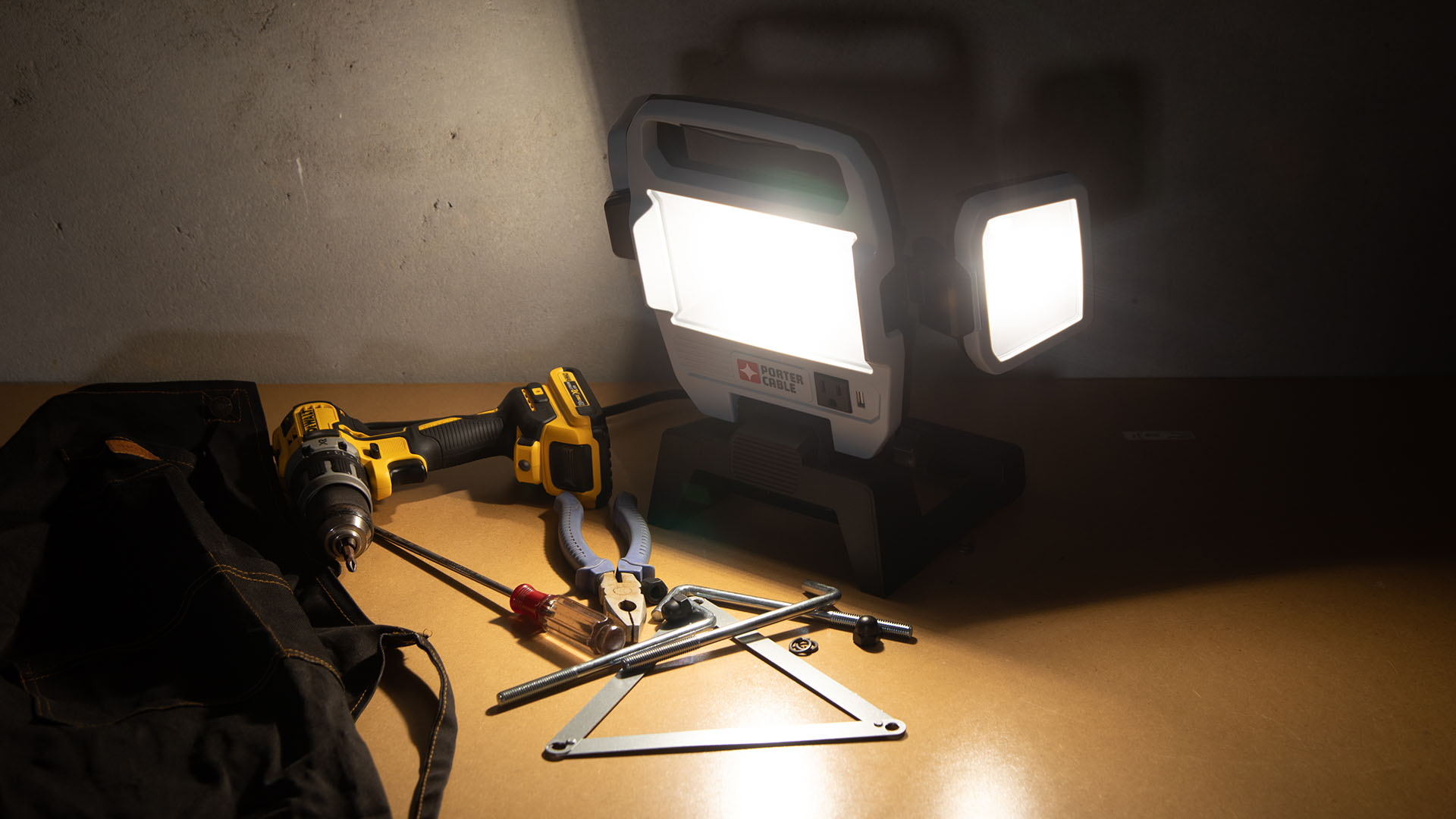 Snapklik.com : PORTER-CABLE 50W 5000 Lumen LED Work Light, Portable ...