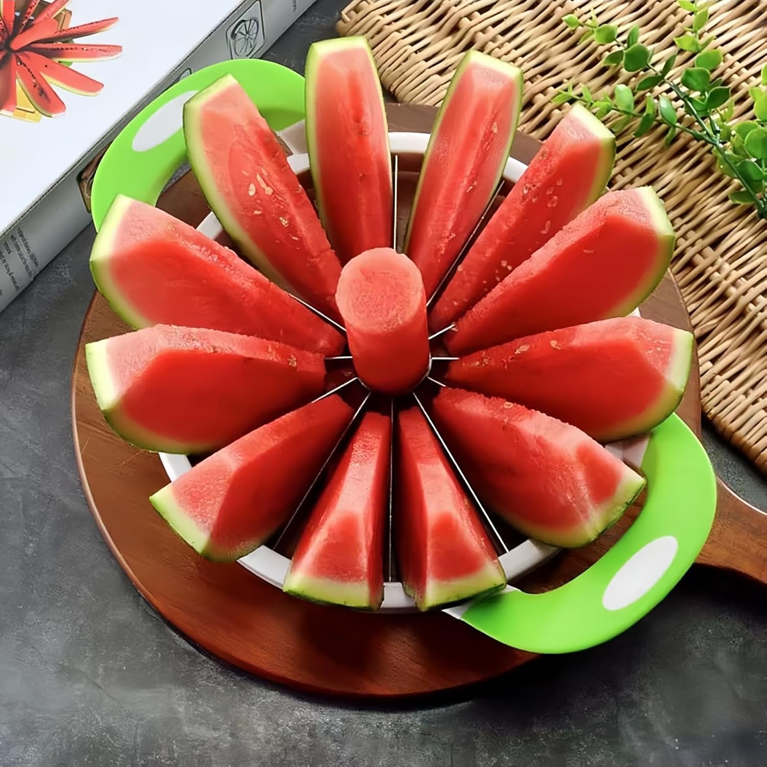 Amazon.com: Extra Large Watermelon Slicer Cutter, Stainless Steel Melon ...