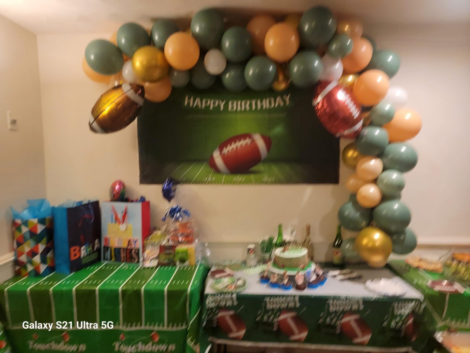 Amazon.com: 213Pcs Football Birthday Party Supplies, Football Theme ...