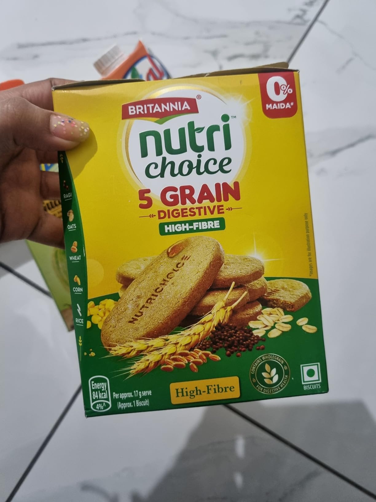 Britannia NutriChoice 5 Grain Digestive Biscuits 200g : Amazon.in ...