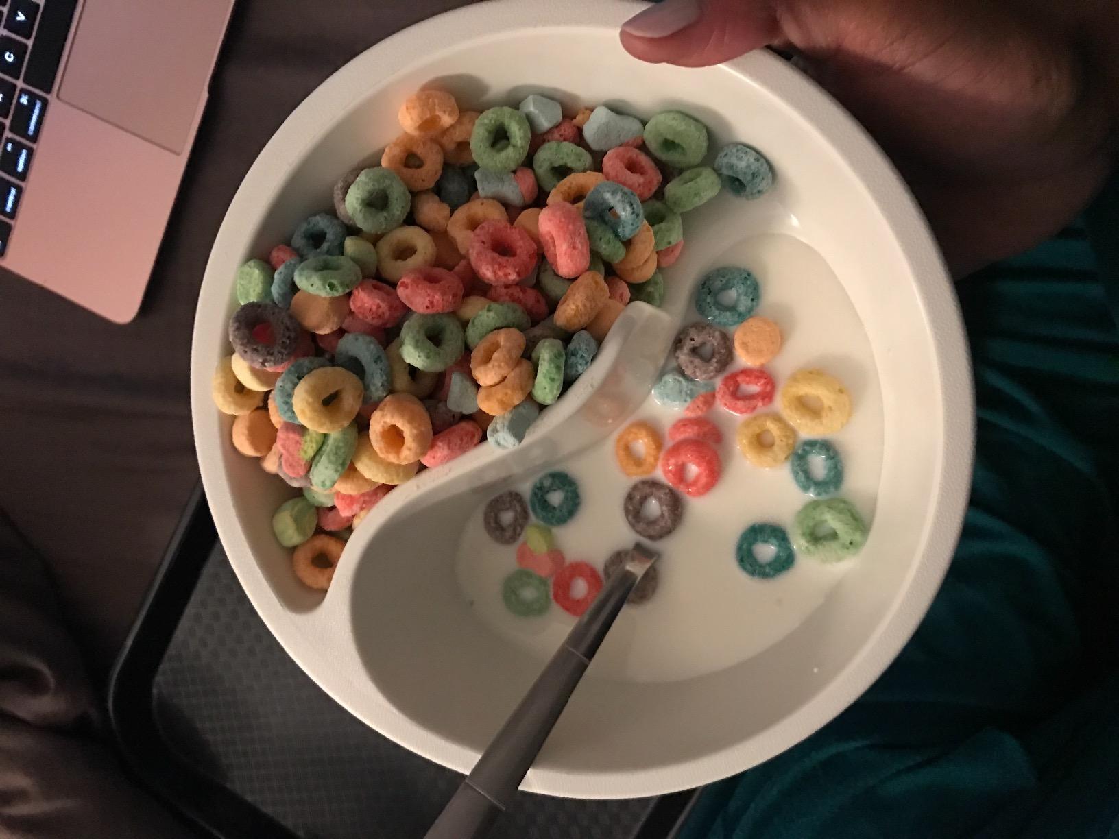 Amazon.com | Obol - The Original Never Soggy Cereal Bowl/With The ...