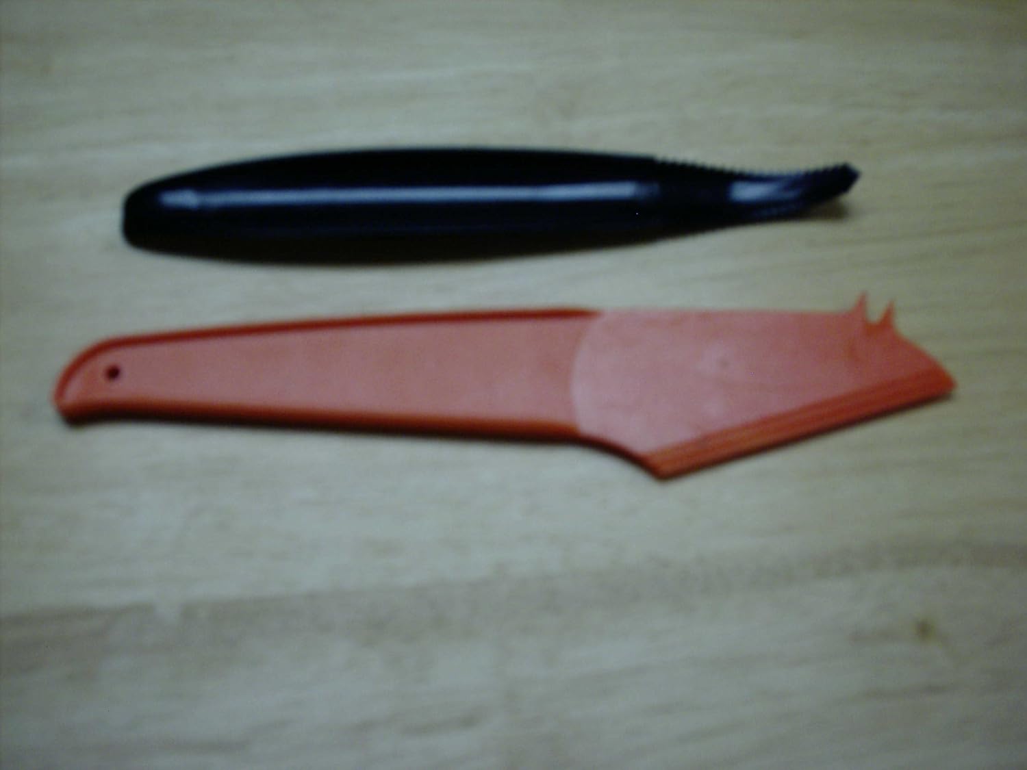 Amazon.com: Tupperware Cheese Cutter & Lettuce Core Remover: Slicers ...