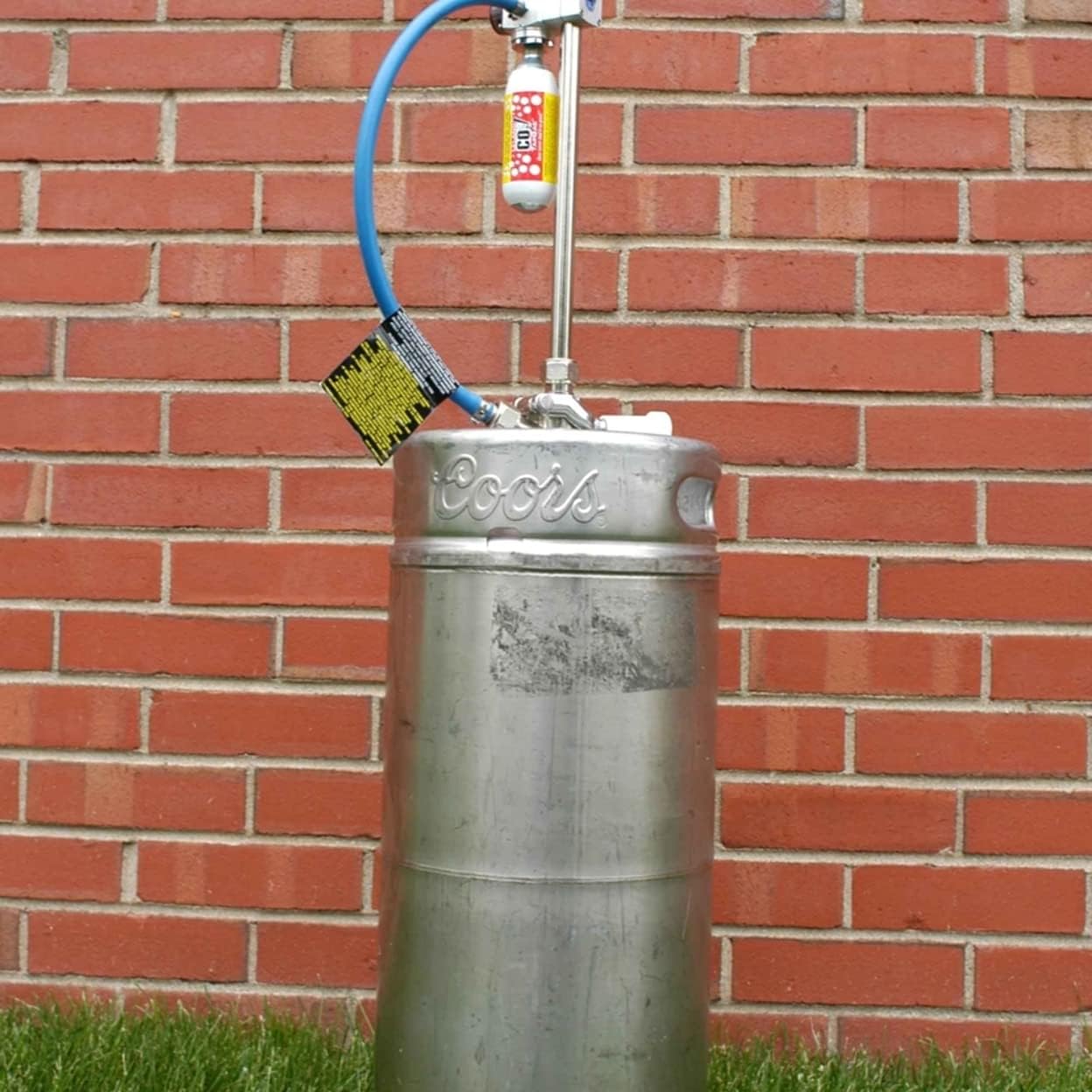 Amazon.com: Leland CO2 Picnic Tap - Draft Beer Keg Gas Pump [includes 2 ...