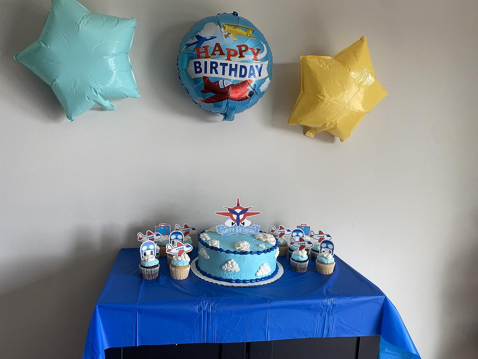 Amazon.com: Retro Airplane 2nd Birthday Decorations Party Supplies, Two ...