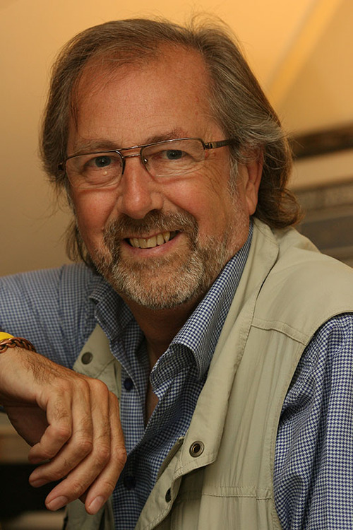 Amazon.co.uk: Bob Caddick: books, biography, latest update