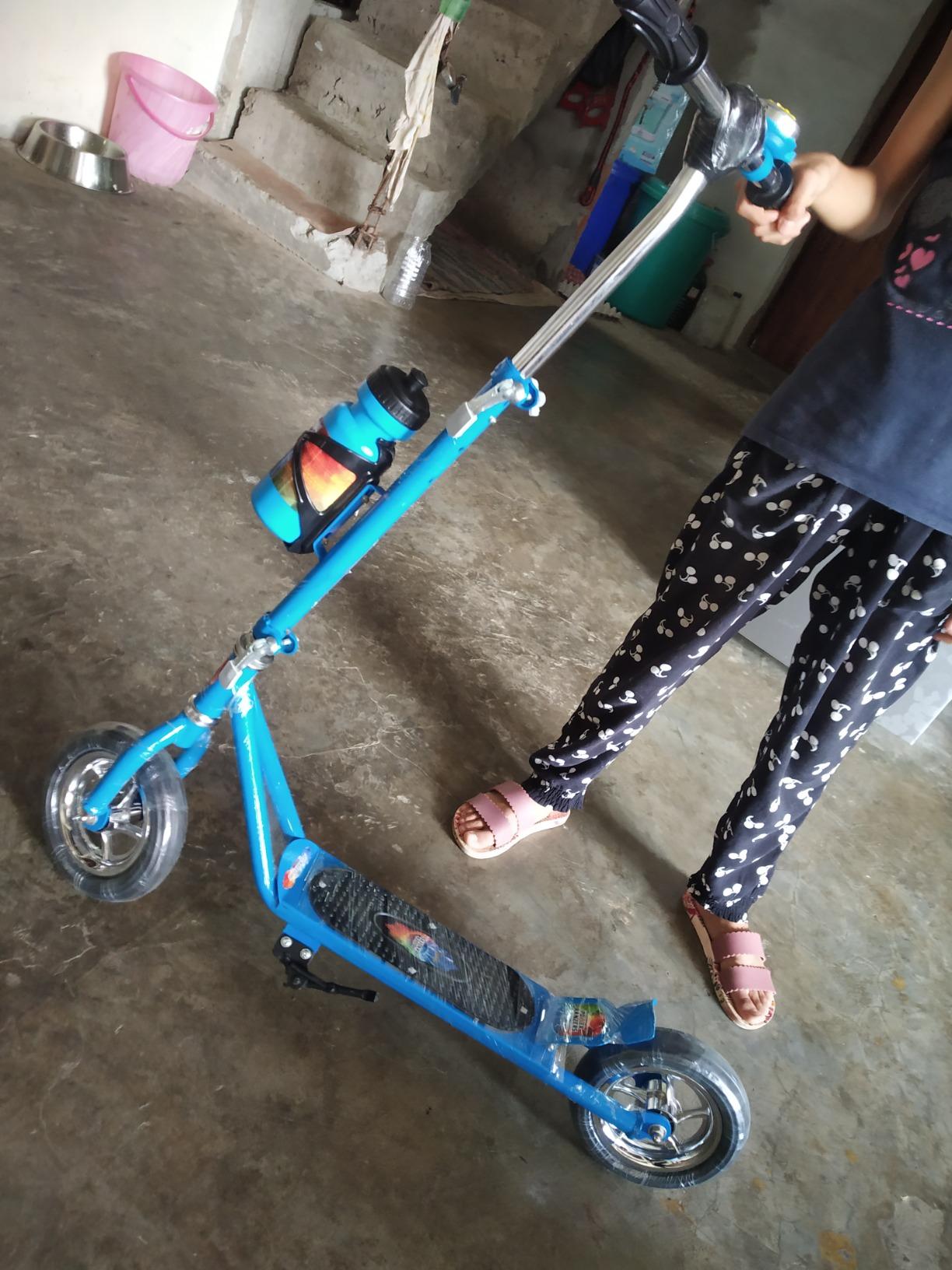 Dash 2 Wheel Power Ranger Scooter with Sipper, Bell, Side Stand and ...