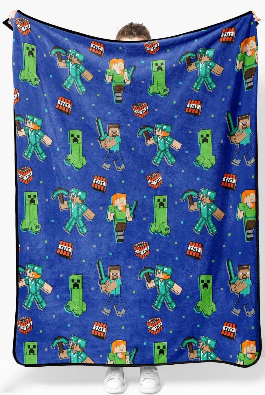 Amazon.com: Paladone Minecraft Creeper 2-in-1 Cushion Blanket ...