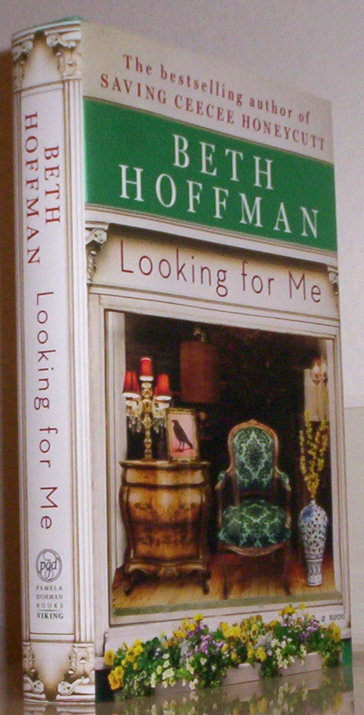 Looking for Me: Hoffman, Beth: 9780670025831: Amazon.com: Books