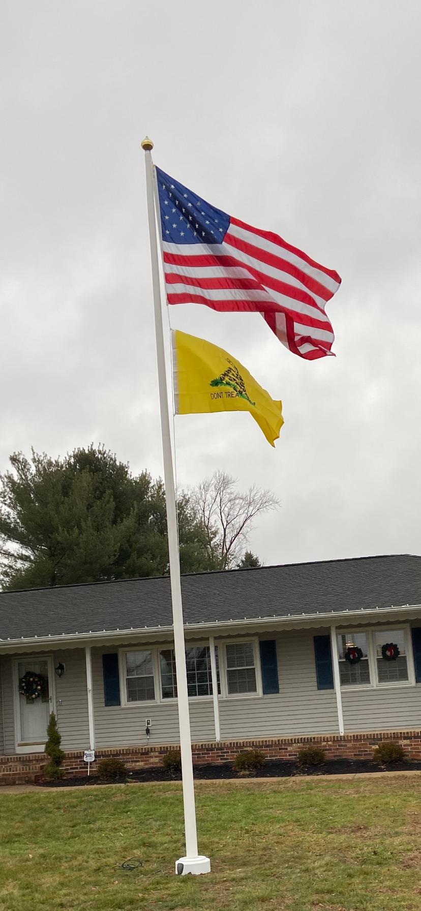 Amazon.com: ANNIN FLAGMAKERS 2PK Flag NYL Snap Hook : Patio, Lawn & Garden