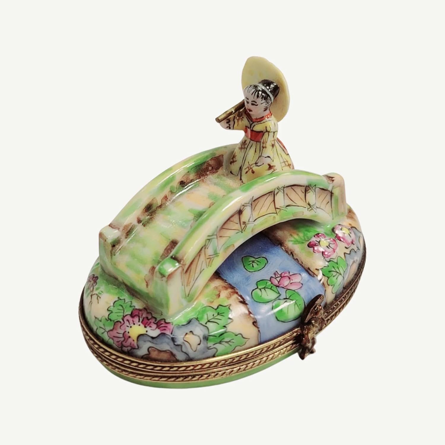 Amazon.com: Japanese Woman on Bridge Geisha Limoges Box Figurine ...