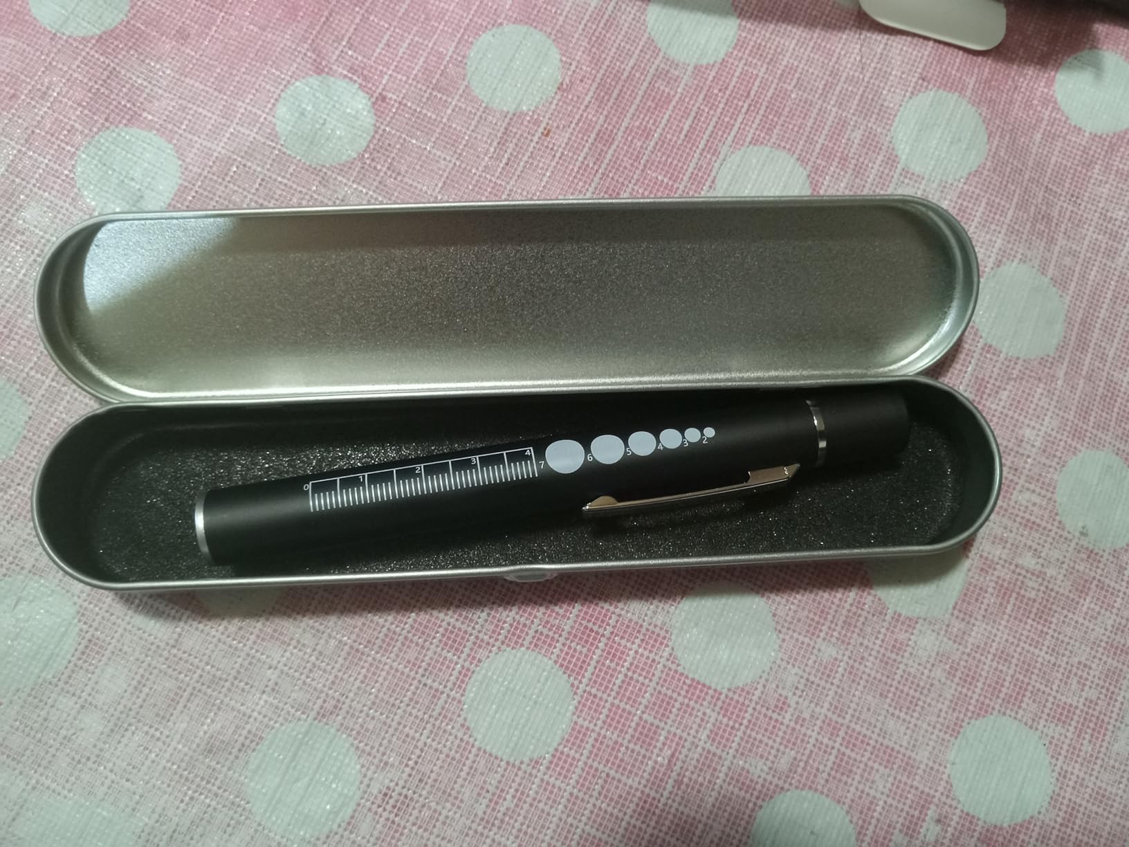 Pen Light,USB Rechargeable LED Pocket Flashlight with Pupil Gauge ...