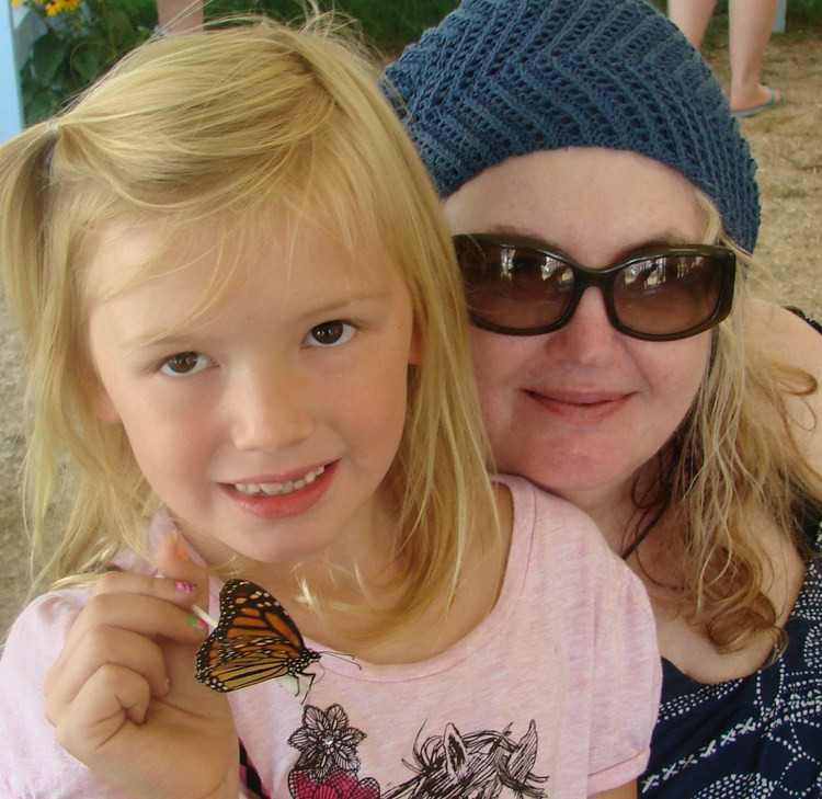 Amazon.com: Sienna Elizabeth Raimonde: books, biography, latest update