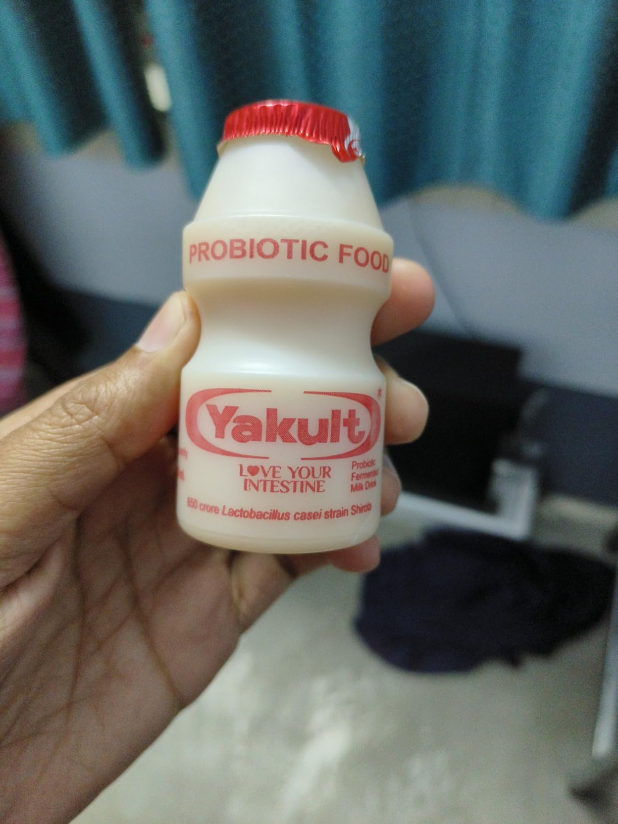 Yakult Probiotic Drink, 65 ml| Pack of 5. : Amazon.in: Grocery ...
