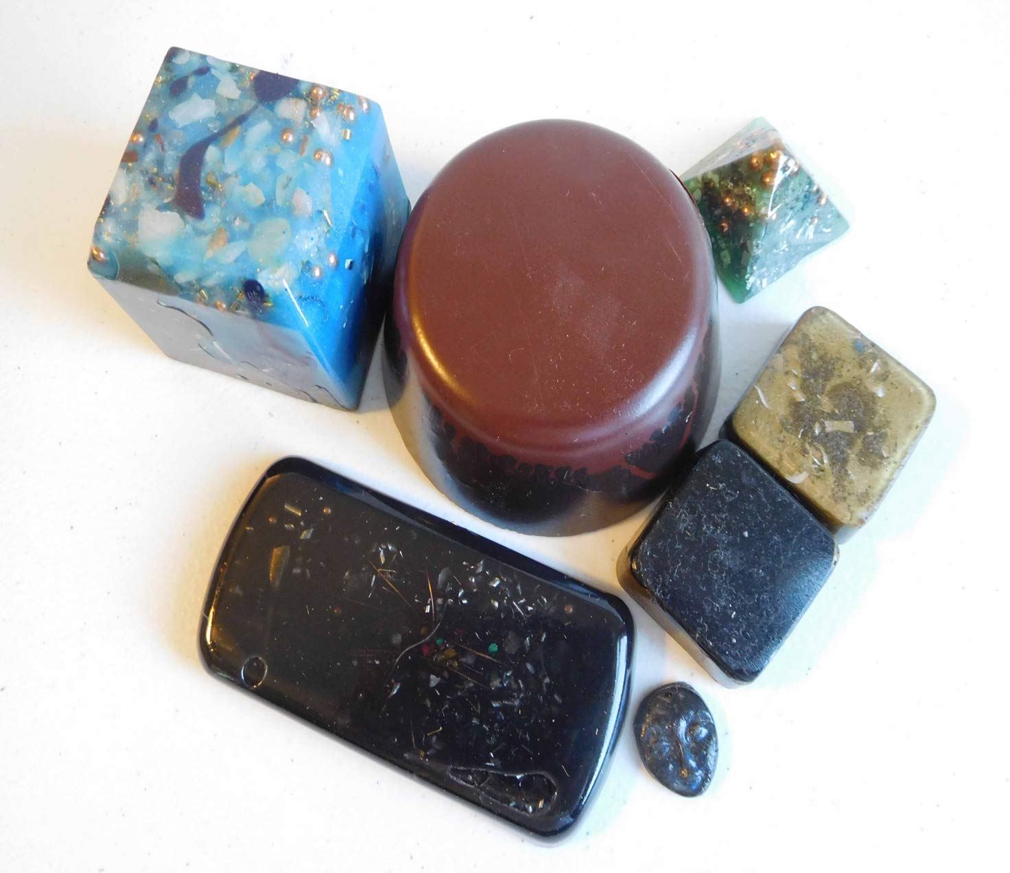 Amazon.com: G8 7 Piece Gift Set Orgone Generator Energy Accumulator ...
