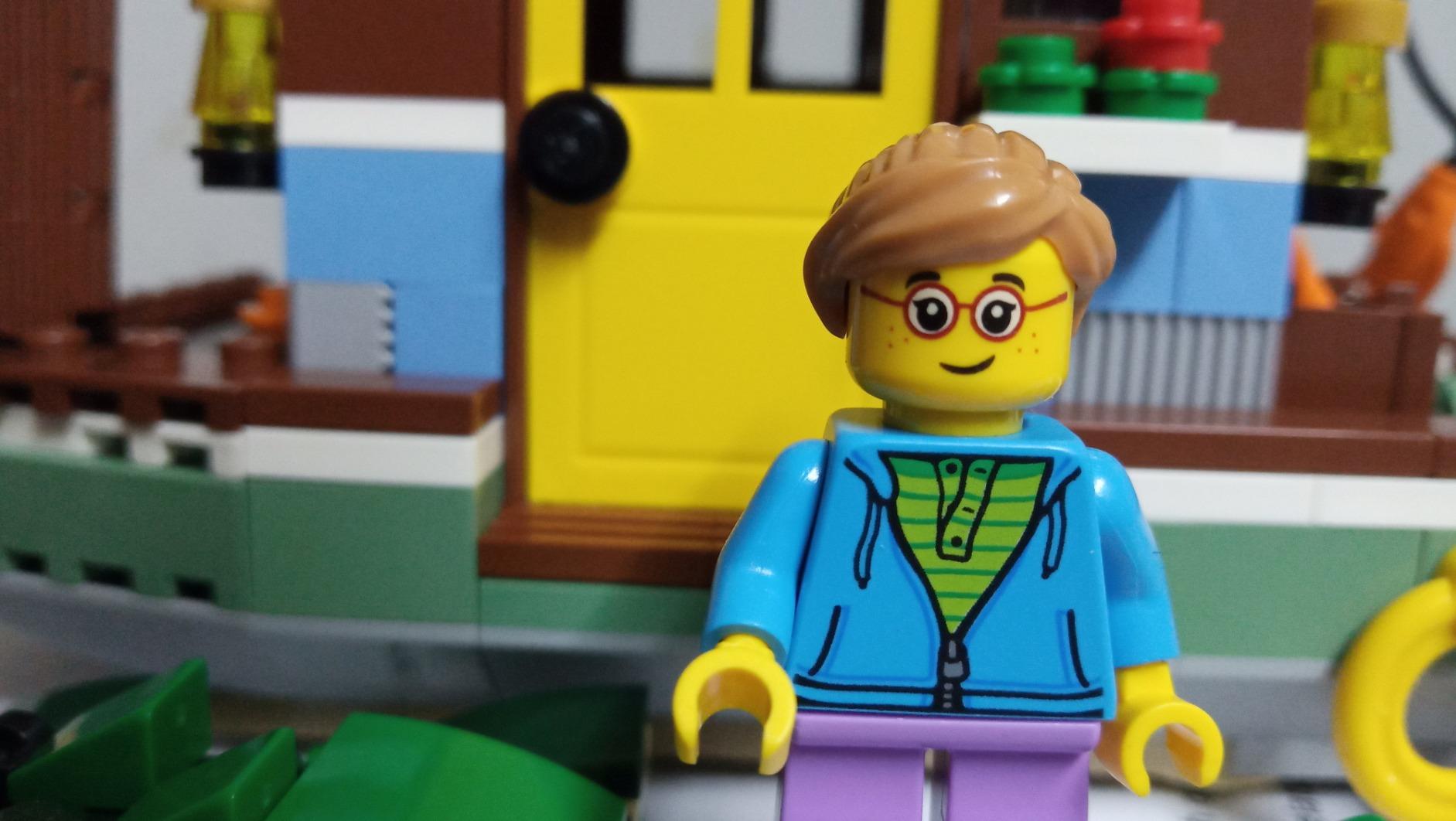 LEGO Creator Riverside Houseboat Building Blocks for Kids (396 Pcs ...