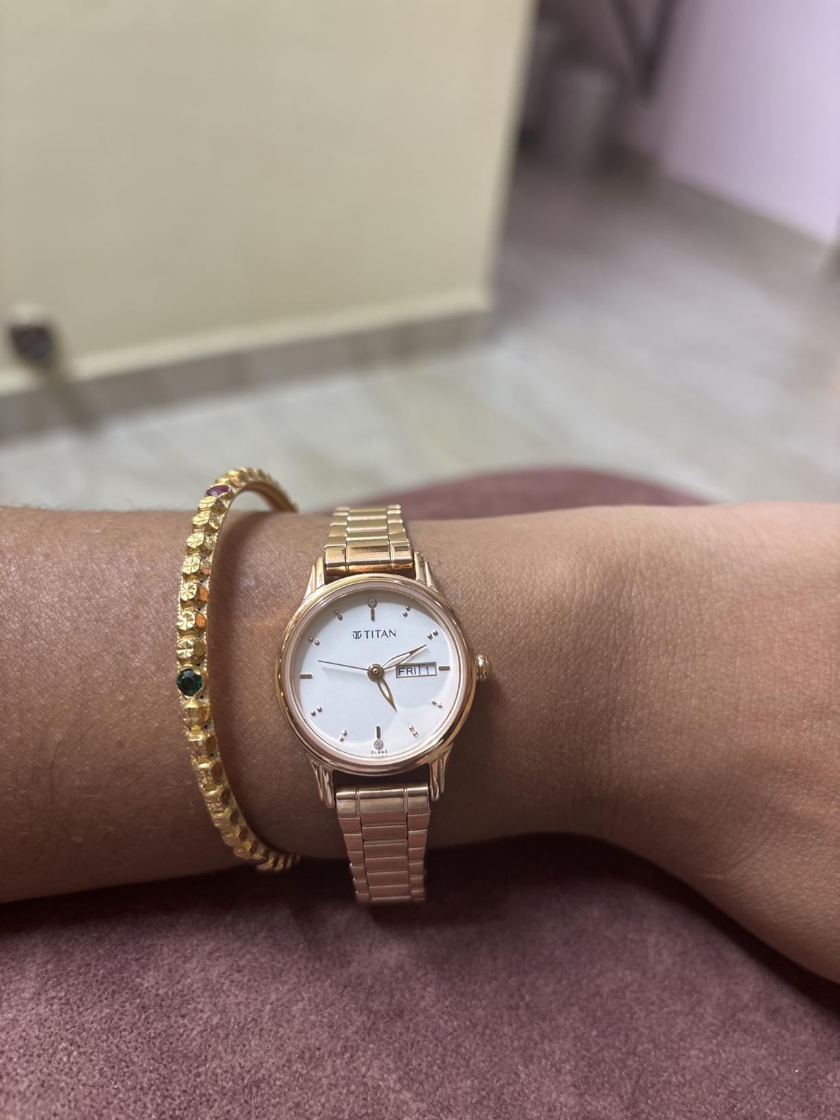 Titan Analog Silver Dial Women's Watch-2656WM01/NP2656WM01 : Amazon.in ...