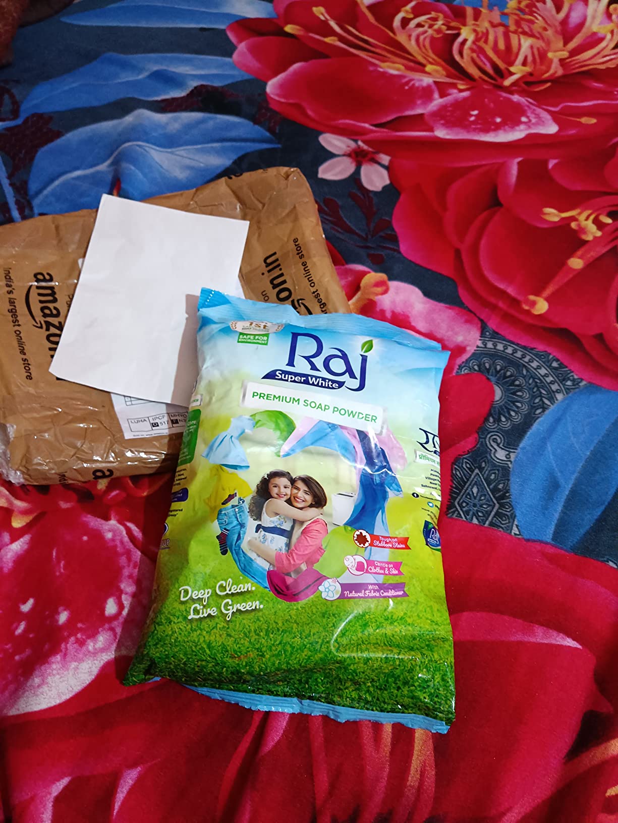 Raj Super White Premium Soap Powder, 1kg : Amazon.in: Beauty