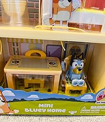 Amazon.com: Bluey Mini Home Playset | Compact House Playset with Carry ...