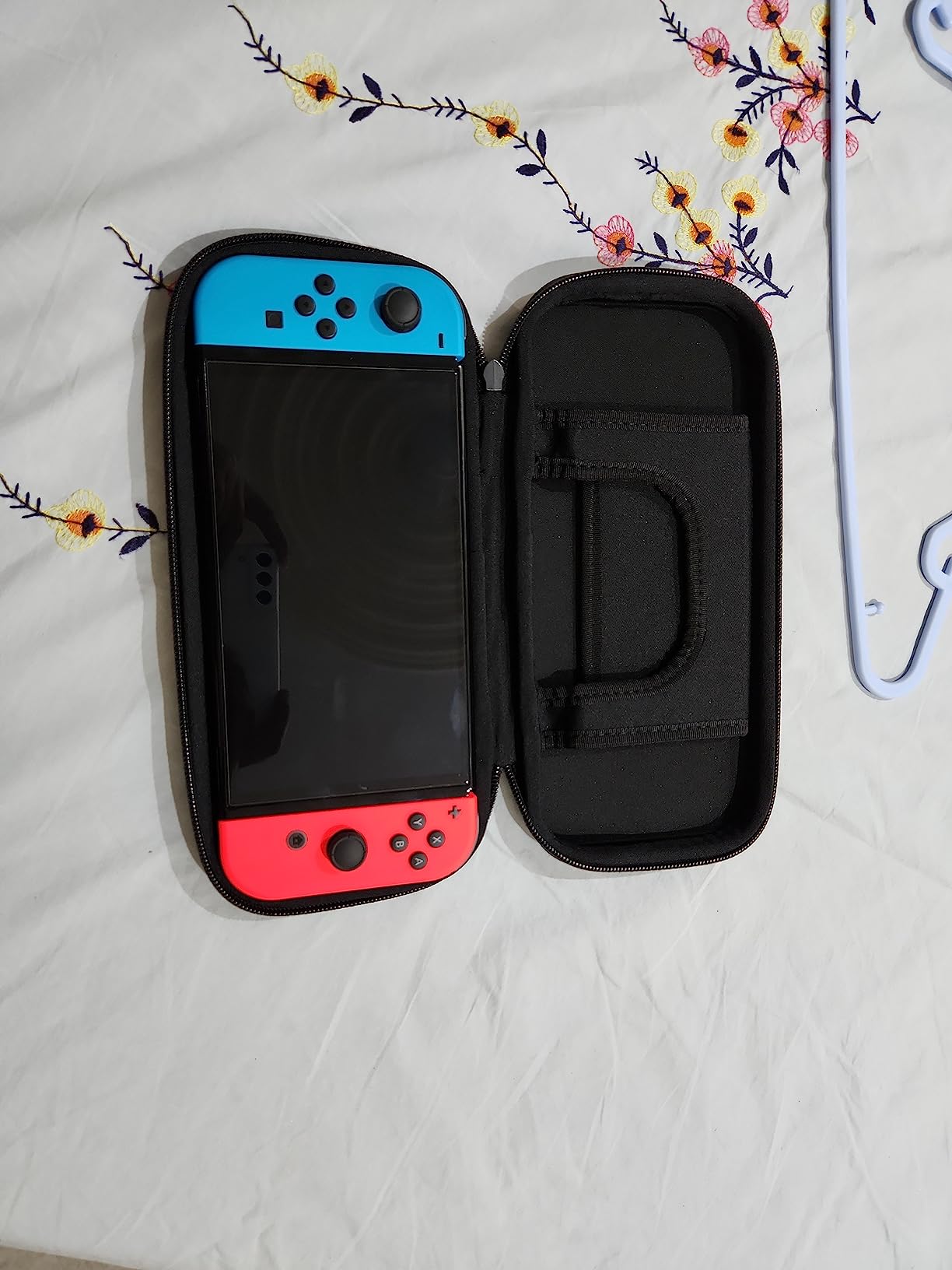 PowerA Slim Gaming Console Kit Case for Nintendo Switch, Nintendo ...